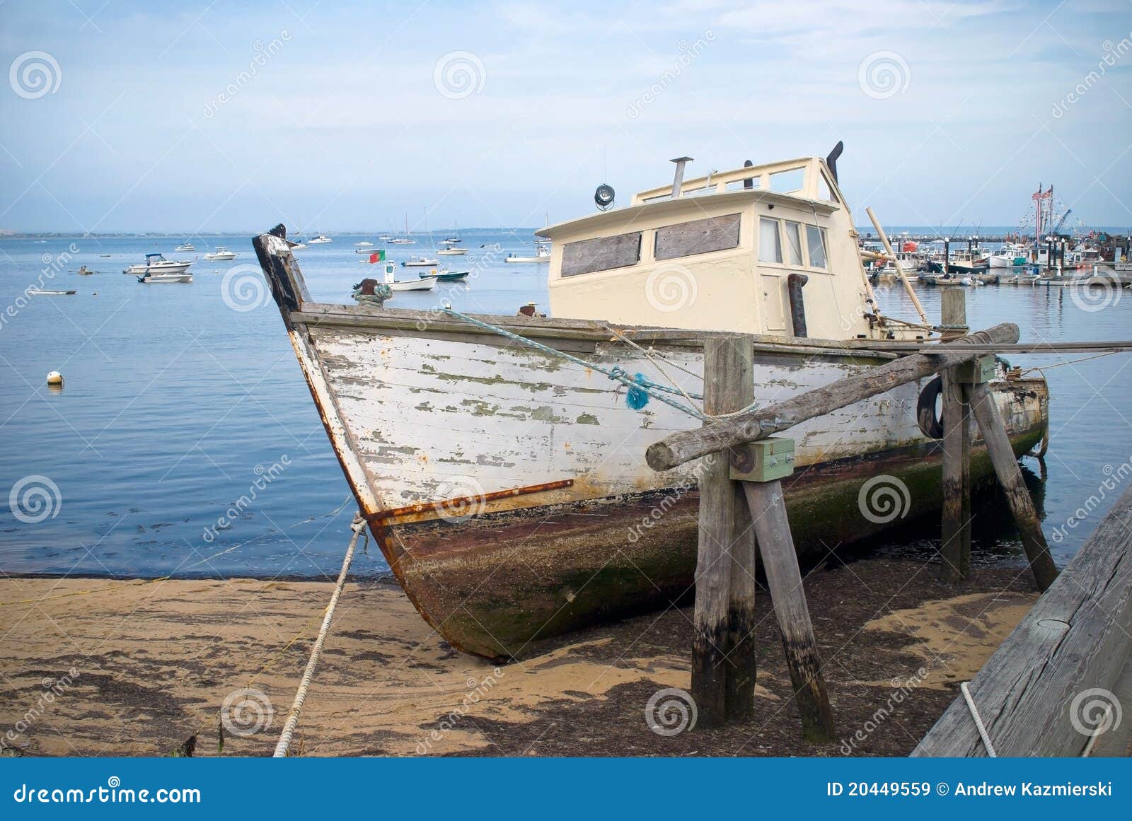 Altes Boot stockbild. Bild von seehafen, meerblick, gezeiten - 20449559