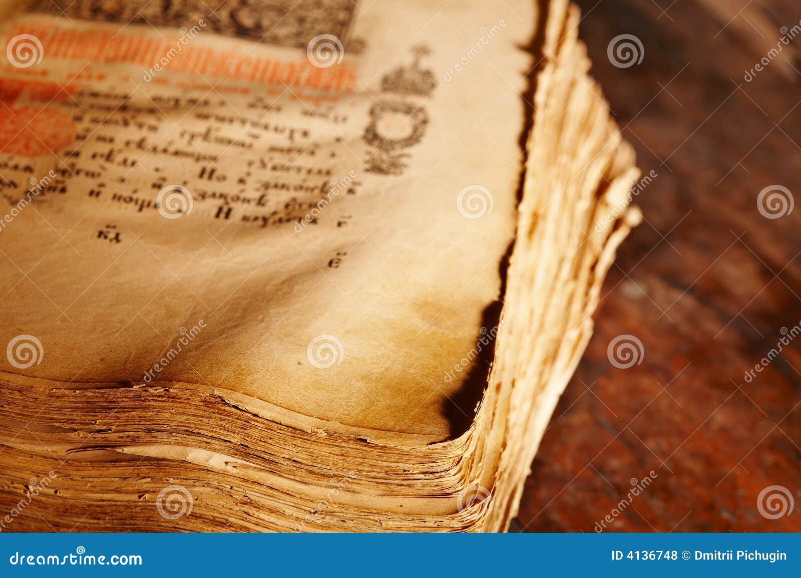 Altes Buch stockfoto. Bild von wissen, antike, erbe, vereinbarung - 4136748