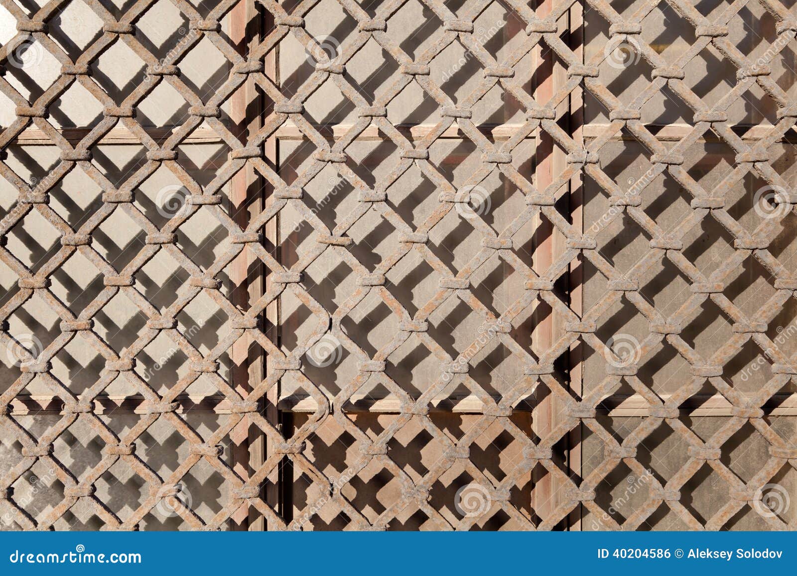 Altes Eisengitter stockfoto. Bild von symmetrie, auslegung - 40204586