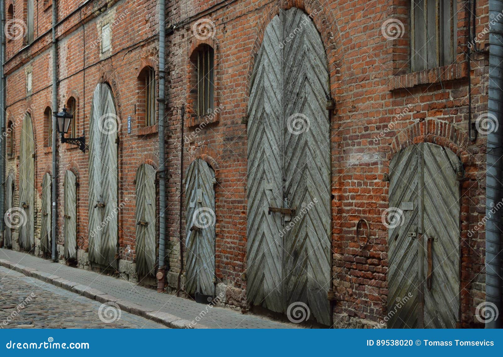 Altes Lager in Der Historischen Mitte Von Riga-Stadt Stockfoto - Bild ...