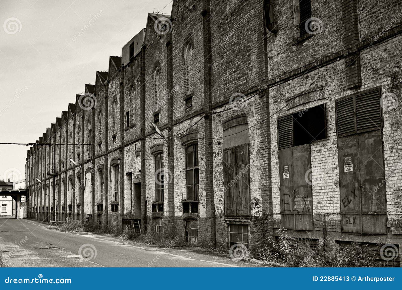 Altes Lager in Der Retro- Art Stockbild - Bild von chemie, landschaft ...