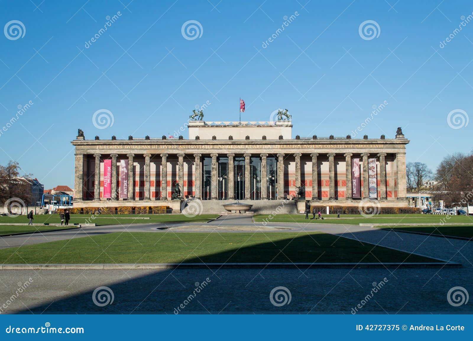 Altes Museum Berlin editorial image. Image of ionic, tourism - 42727375