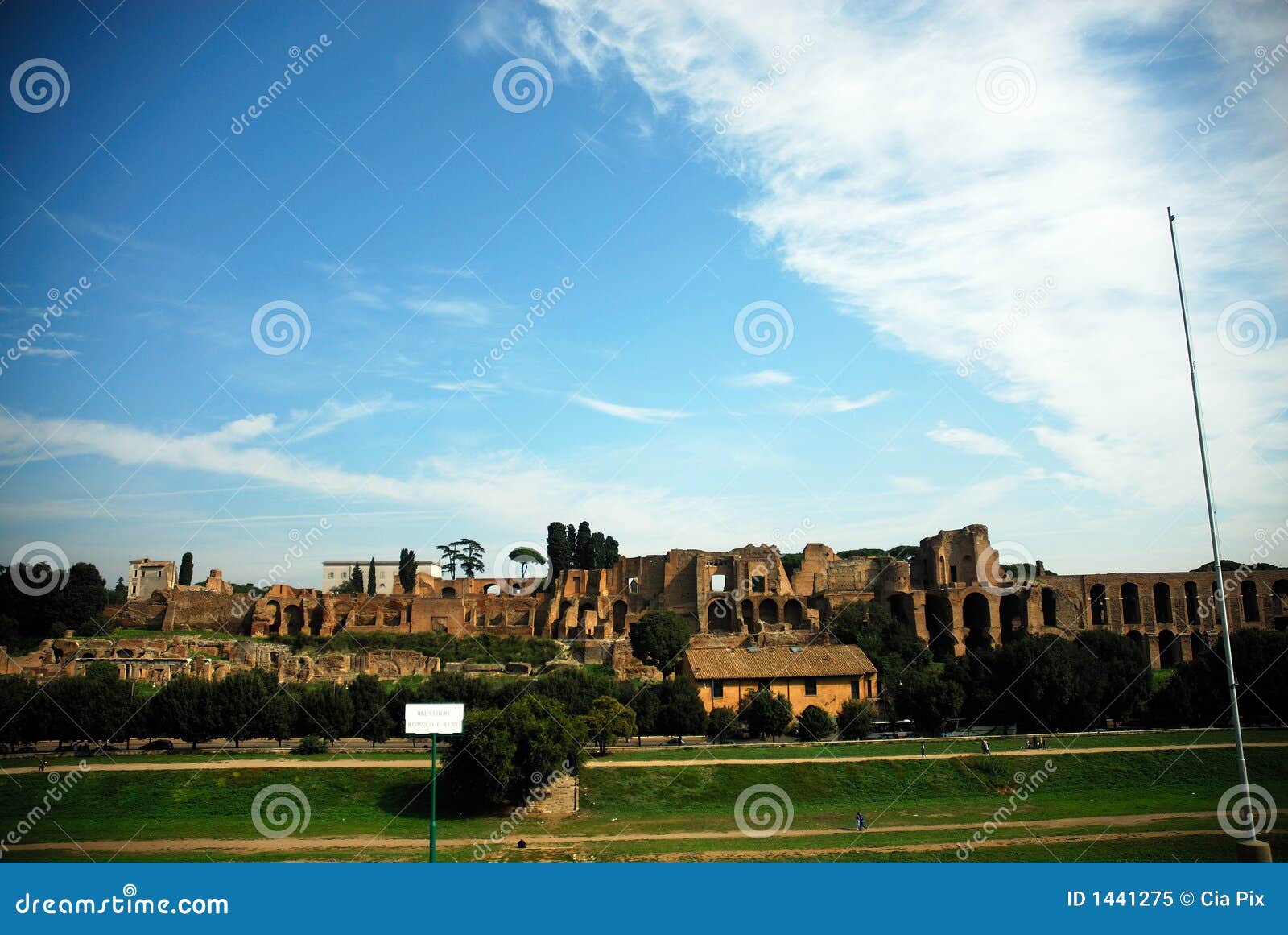 Altes Rom stockbild. Bild von italienisch, grenzstein - 1441275