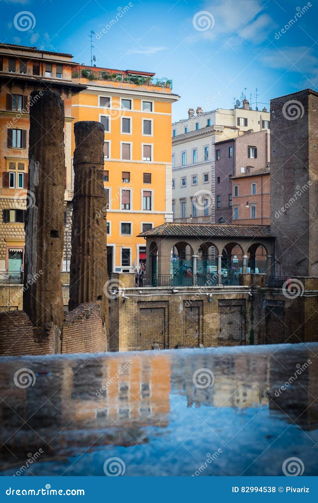 Altes Rom redaktionelles stockfoto. Bild von landschaft - 82994538