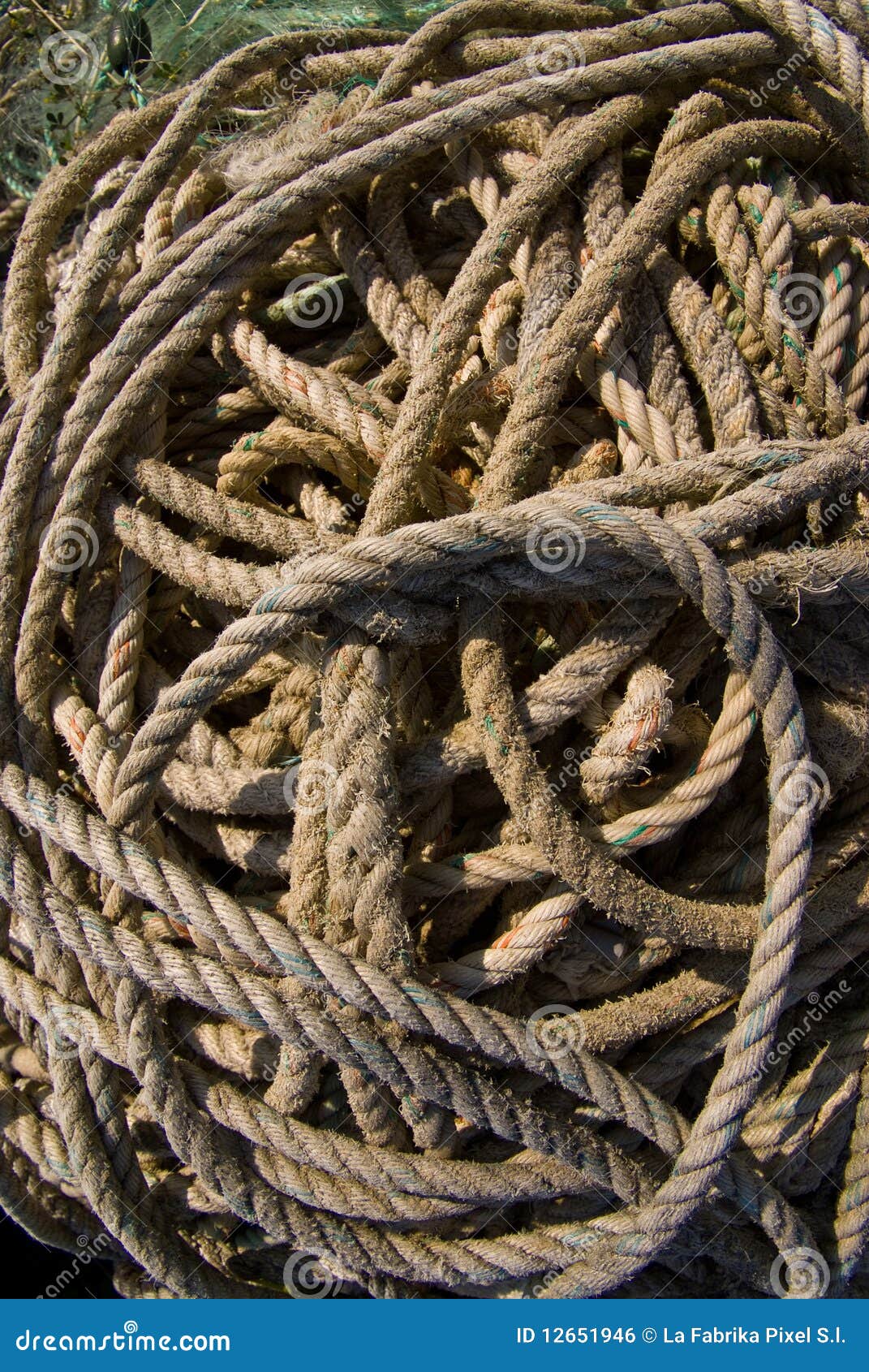 Altes Seil stockfoto. Bild von schwindlerin, gesponnen - 12651946