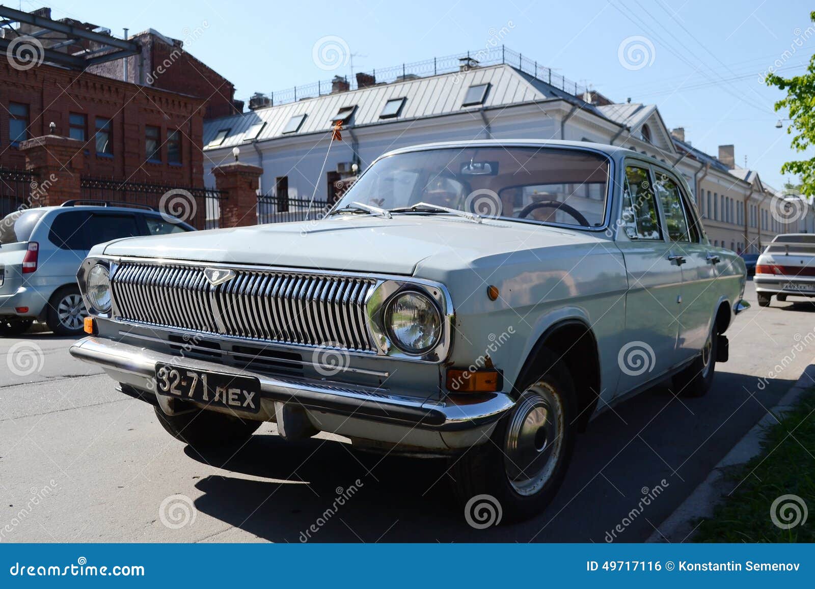 Altes Sowjetisches Auto GAZ-24 Volga Redaktionelles Foto - Bild von ...