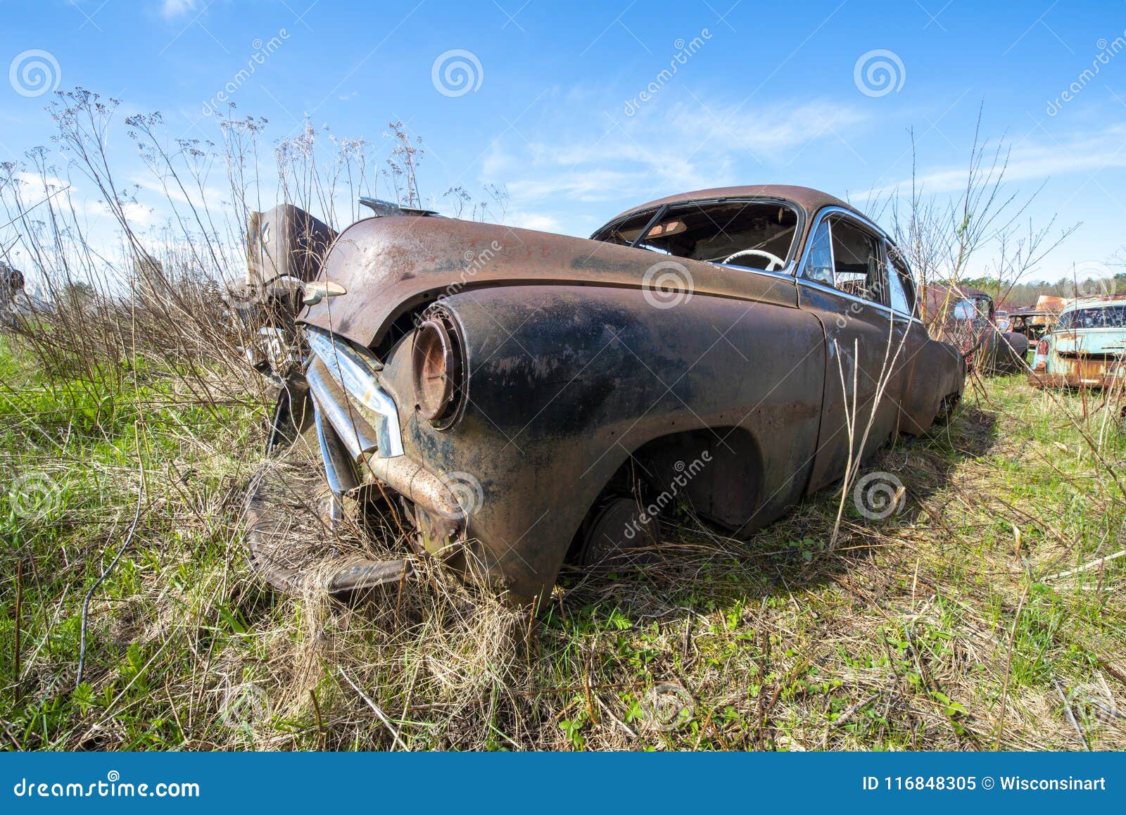 Altes Weinlese-Schrottplatz-Auto, Rost Stockbild - Bild von automobil ...