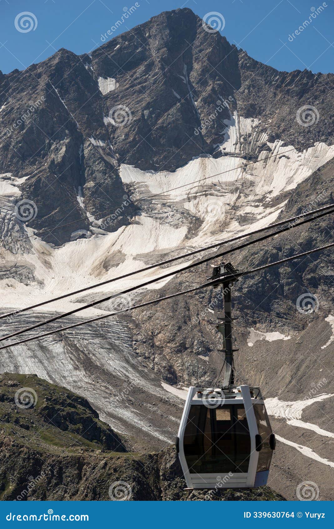 Altitude Ropeway Cabins Royalty-Free Stock Image | CartoonDealer.com ...