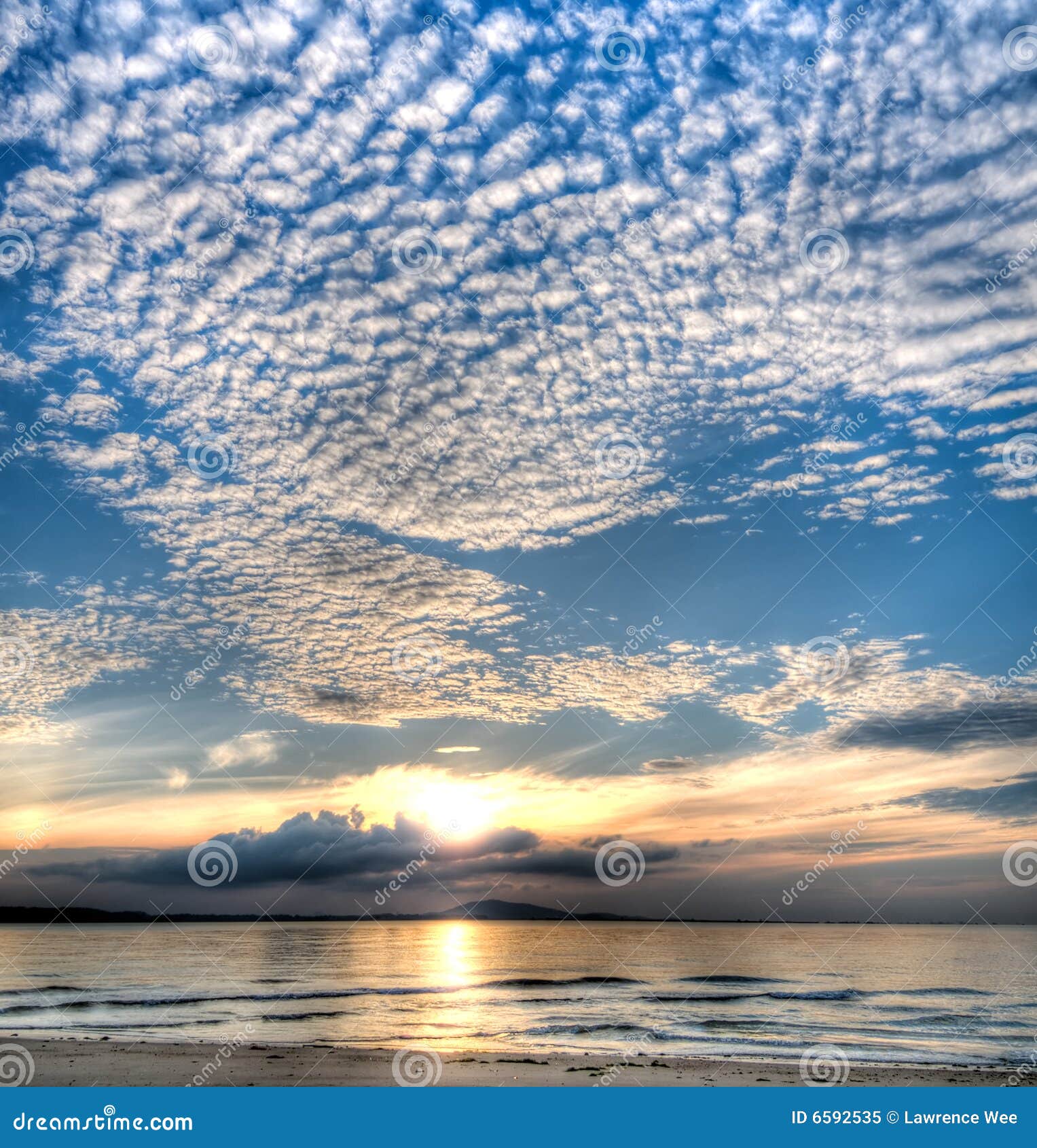 Altocumulus stock image. Image of horizon, rise, sandy - 6592535