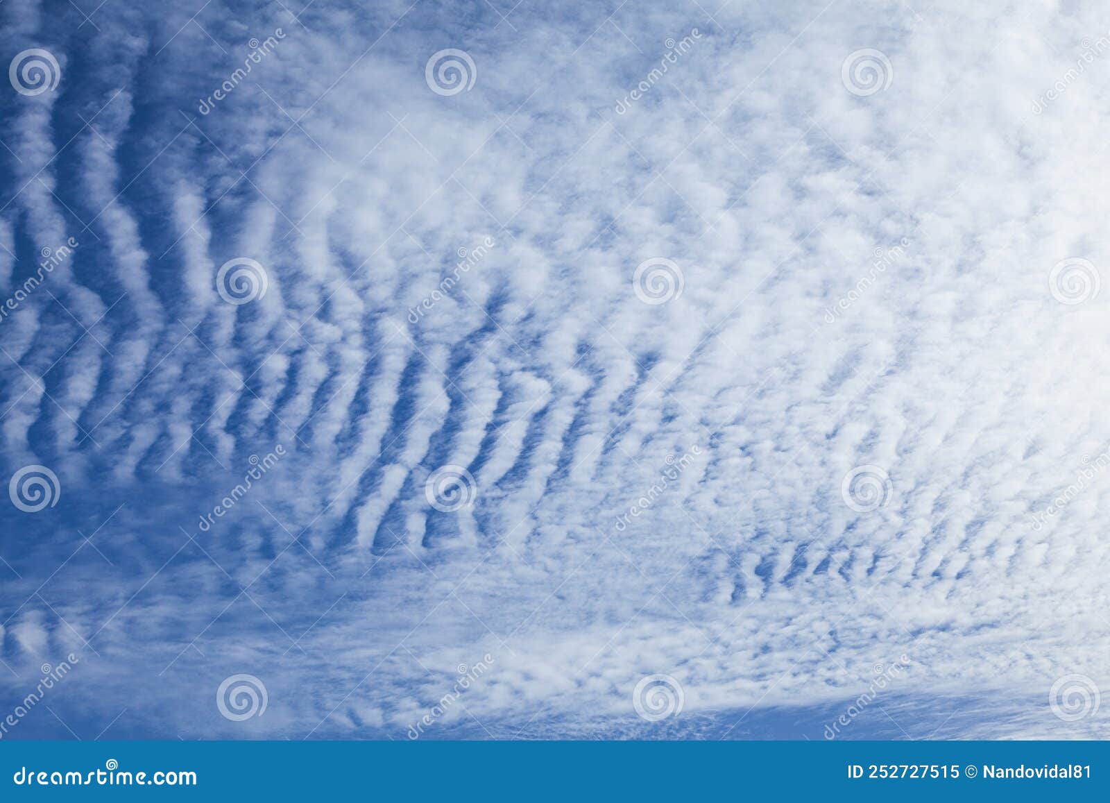 Altocumulus Clouds Vertically Arranged Stock Image - Image of fluffy ...