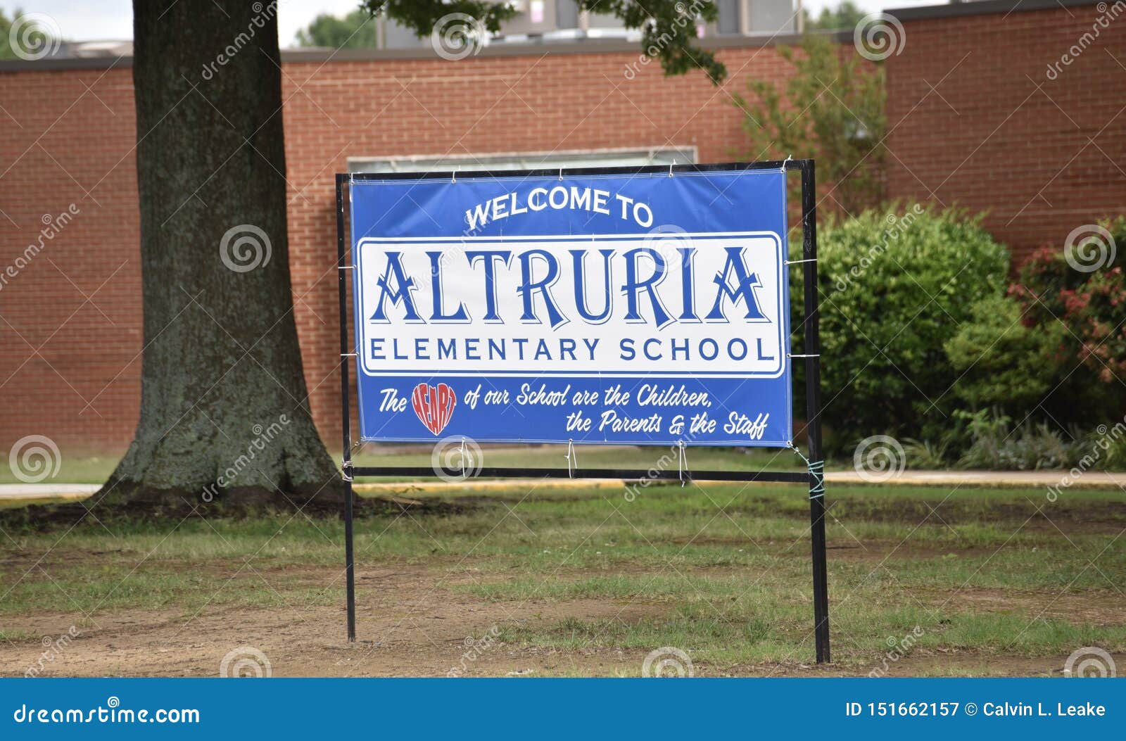 Altruria Elementary School Bartlett, TN Editorial Photography - Image ...