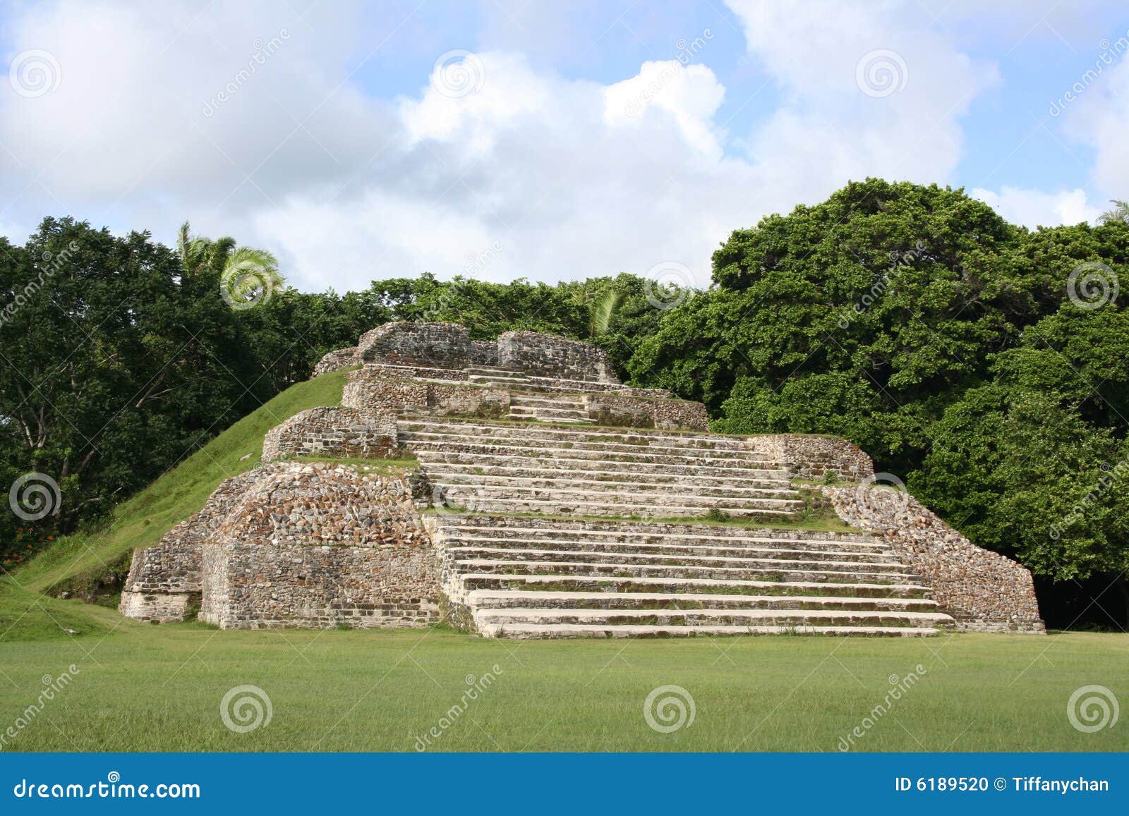 Altun Ha Mayan Ruins stock photo. Image of landmark, history - 6189520