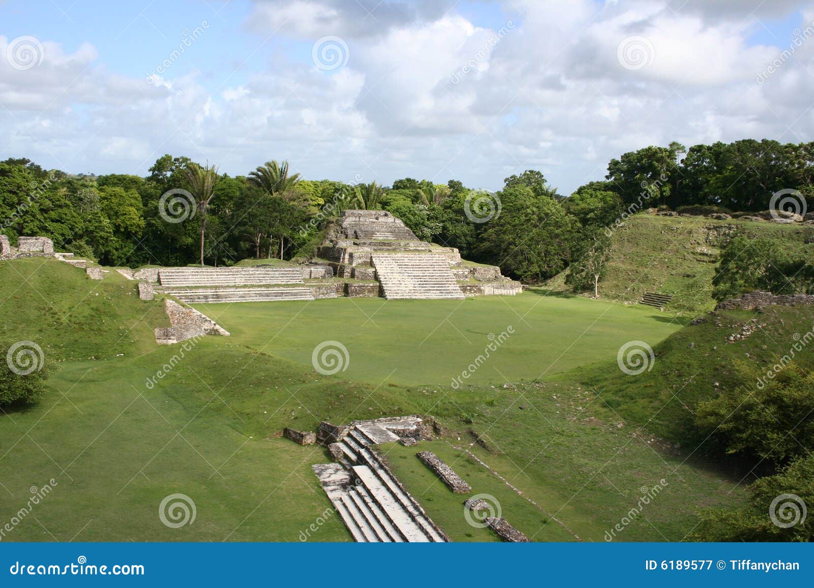 Altun Ha Mayan Ruins stock image. Image of architecture - 6189577