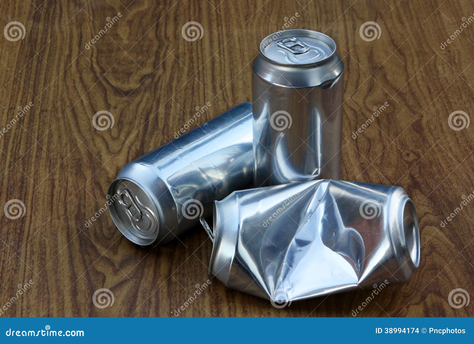 Aluminium drinks can stock photo. Image of empty, reflective - 38994174