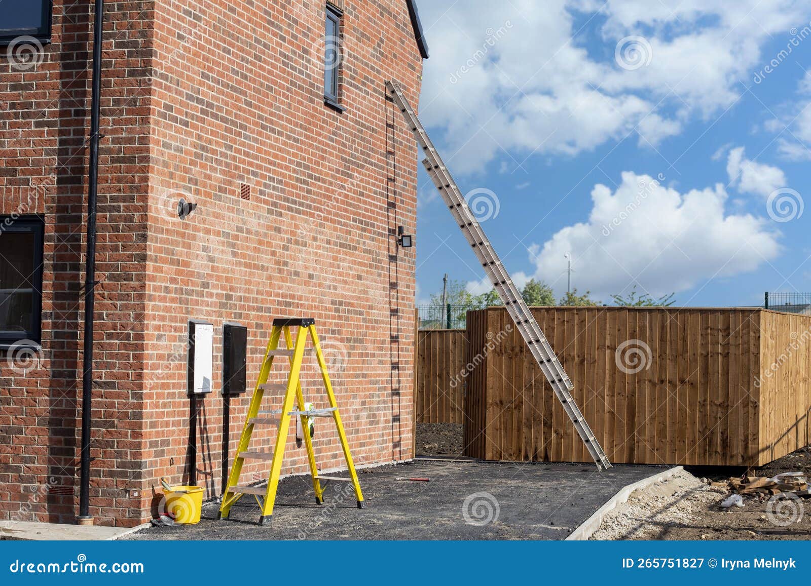 Aluminium Ladder Leaned Against Brick Wall Stock Image - Image of ...
