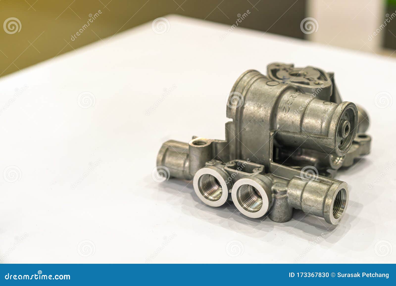 Aluminum or Alloy Engine or Pump for Automobile Part from High Pressure ...
