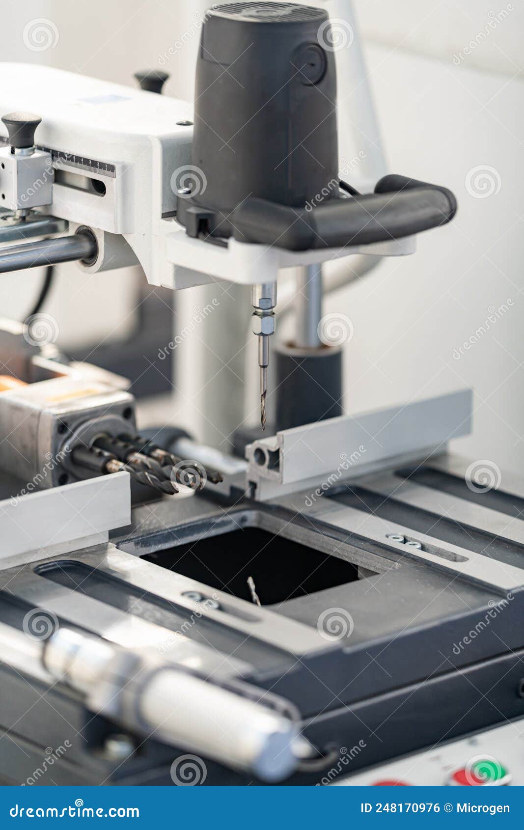 Aluminum Copy Routing Machine Stock Photo - Image of power, aluminum ...