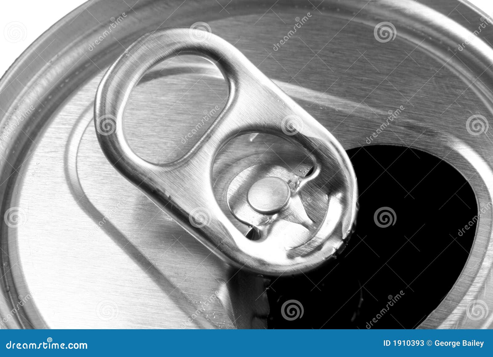 Aluminum Pop Can stock image. Image of silver, liquid - 1910393