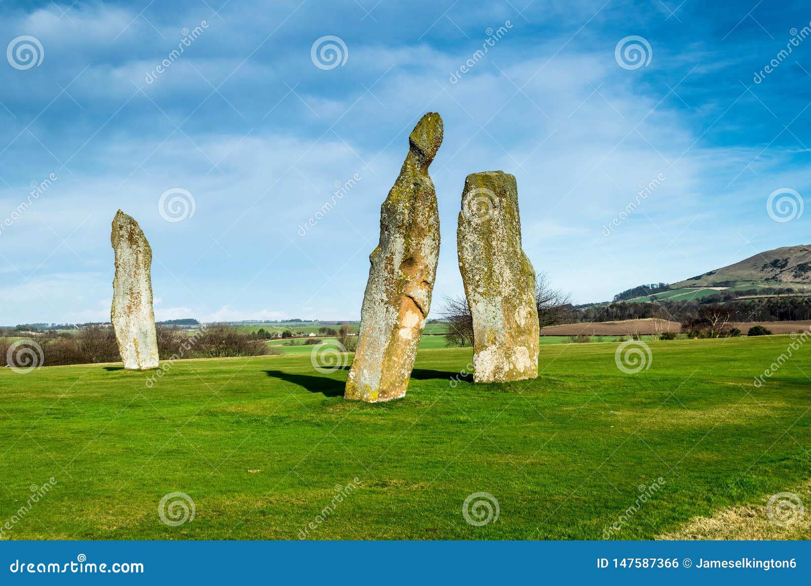 Lundin Links Standing Stones Stock Photo - Image of monument, circle ...