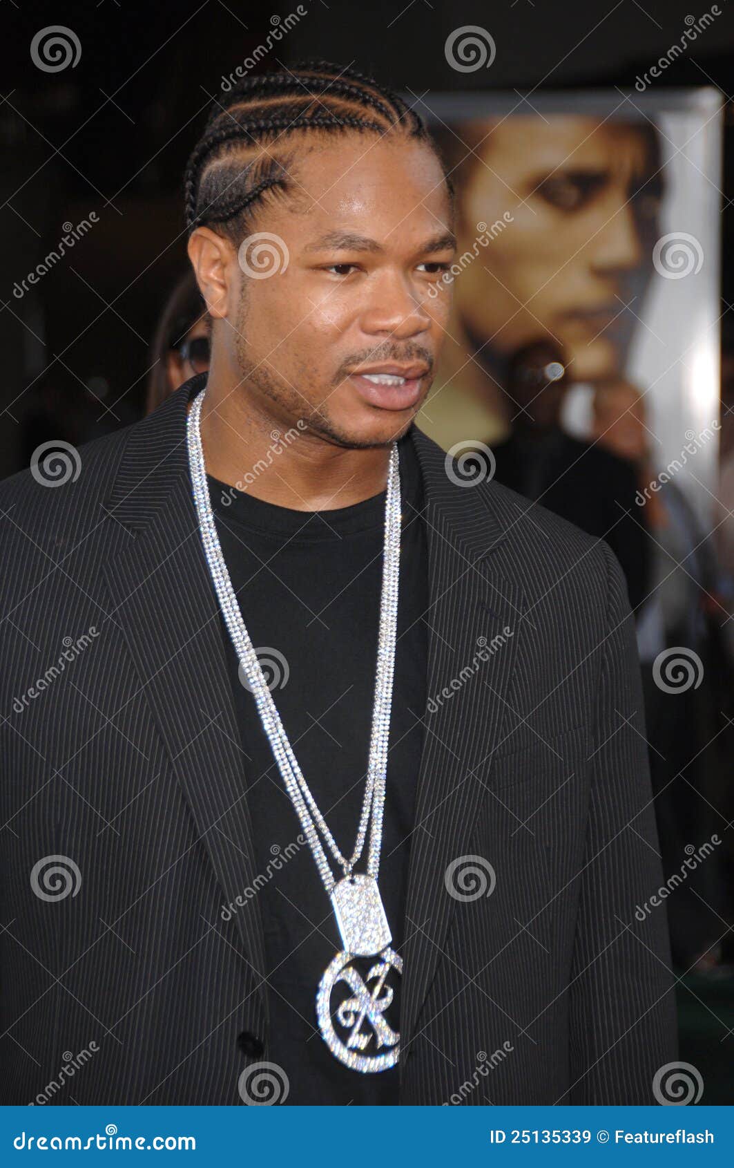 Alvin image stock éditorial. Image du paul, alvin, gril - 25135339