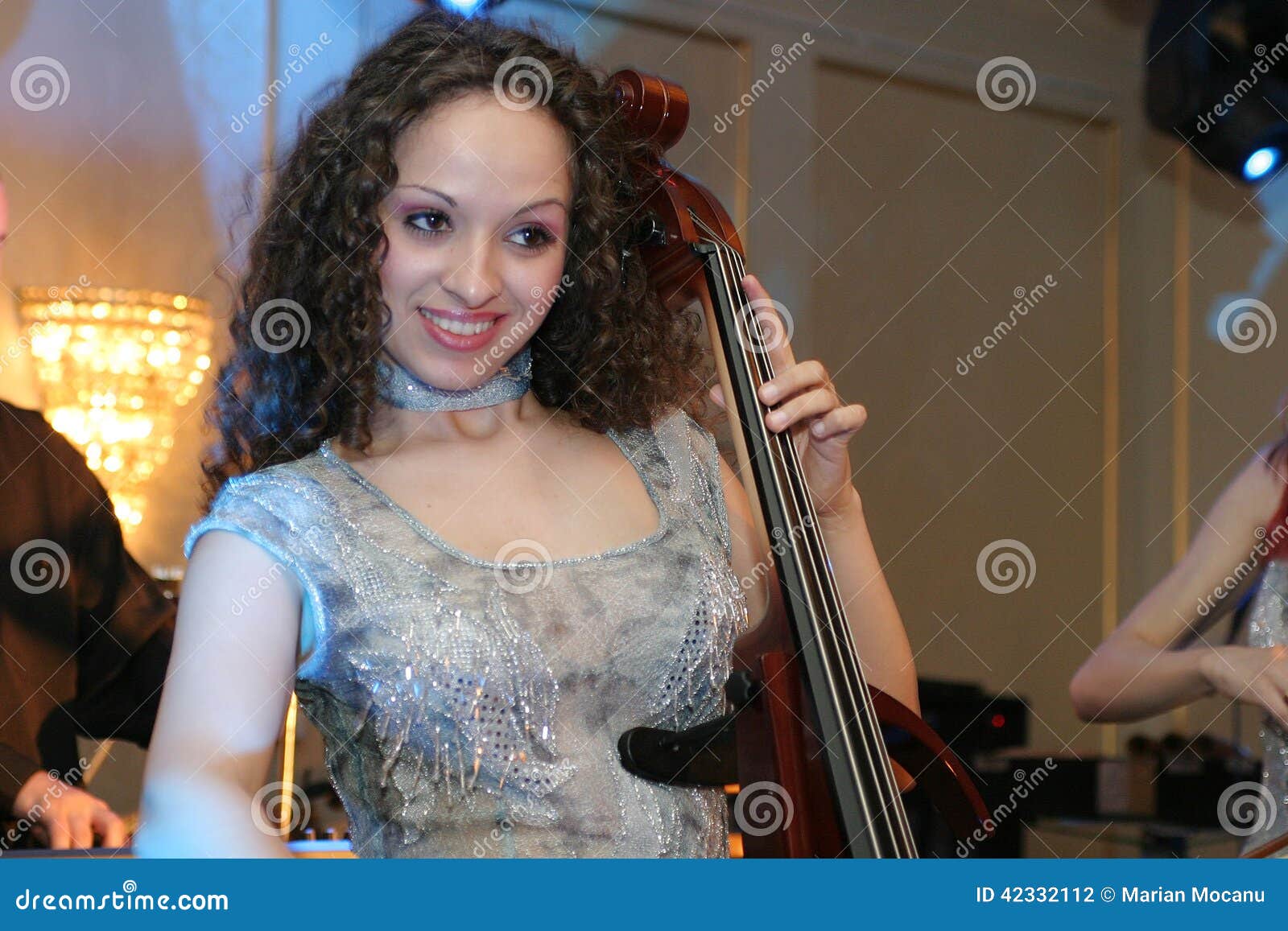 Amadeus band editorial photography. Image of concert - 42332112