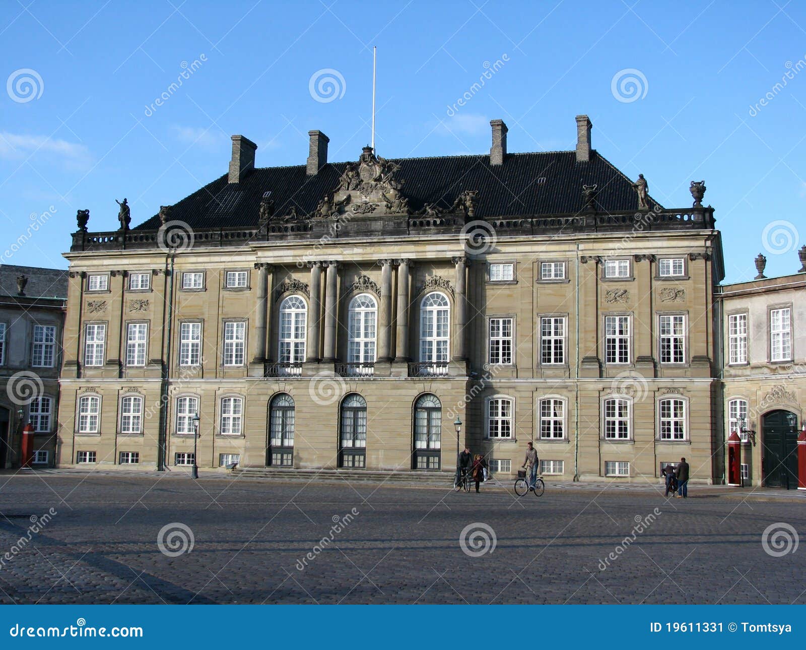 Amalienborg Palace in Copenhagen Stock Image - Image of facade, power ...