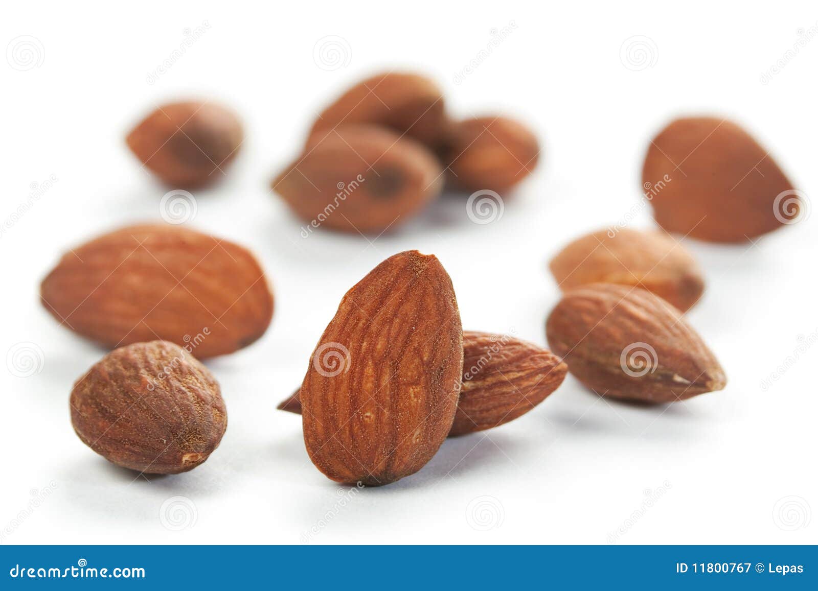 Amandel stock afbeelding. Image of noot, droog, nadruk - 11800767