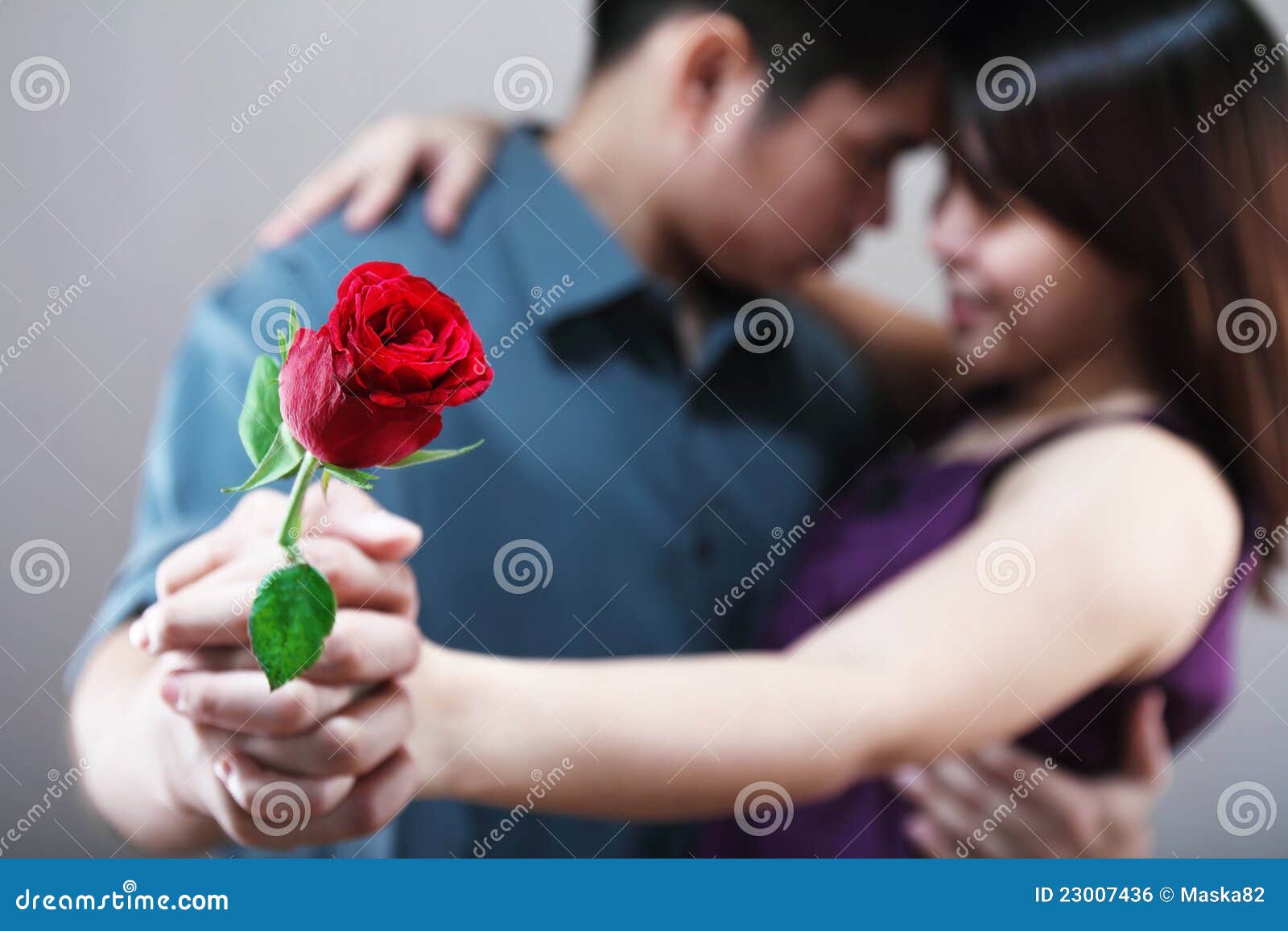 Amanti di Dancing fotografia stock. Immagine di sensualità - 23007436