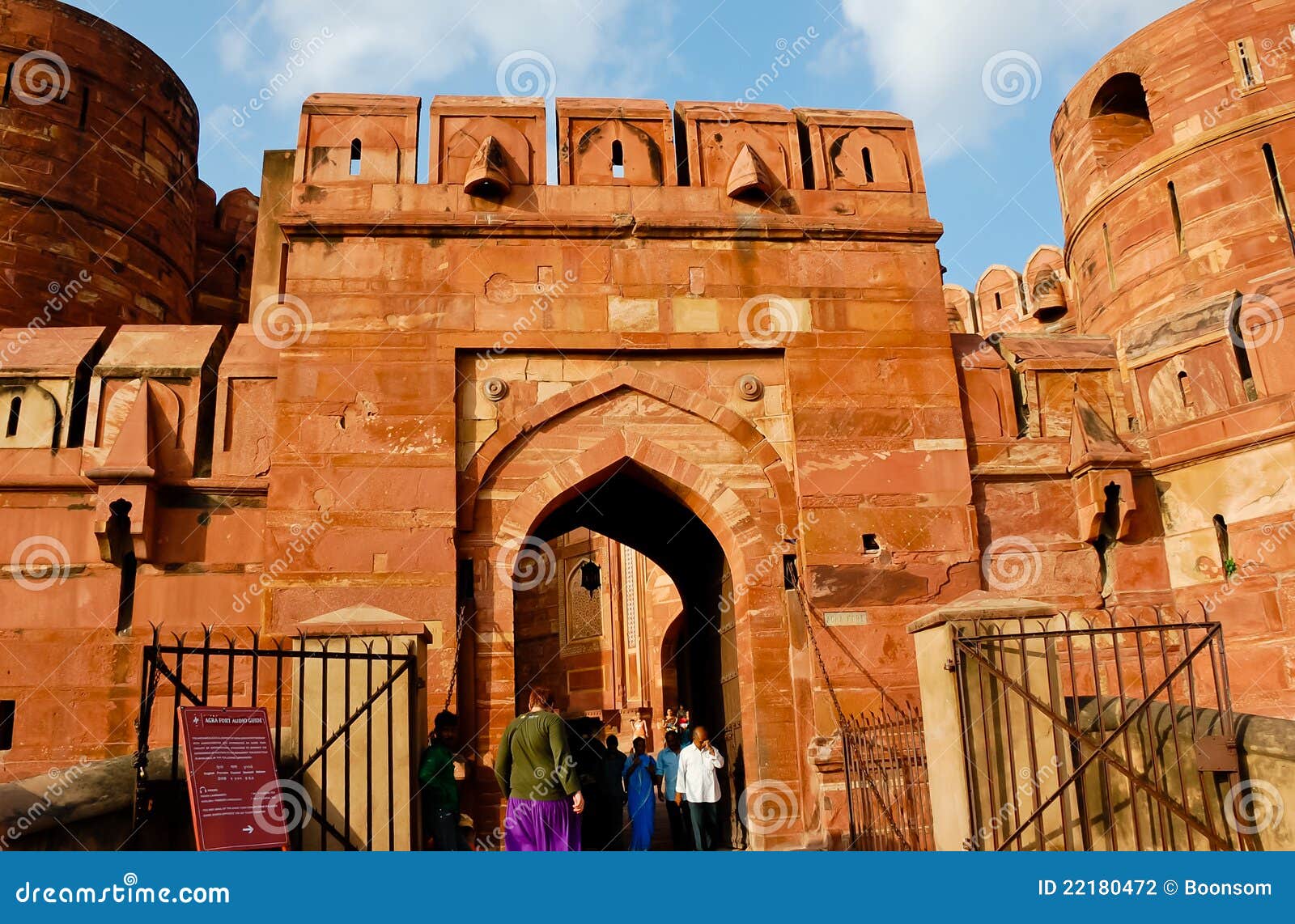 Amar Singh Gate At Agra Fort Editorial Photography - Image: 22180472