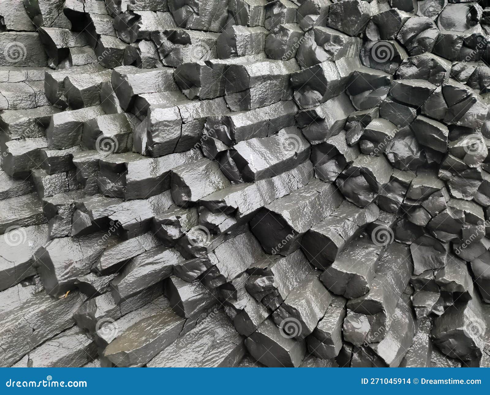 Amazing Basalt Rock Structures at Endless Black Beach of Iceland Stock ...