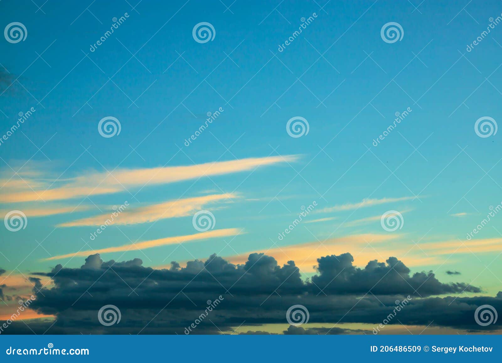 Amazing Blue Sunset Sky. Beautiful Dramatic Sky Stock Image - Image of ...