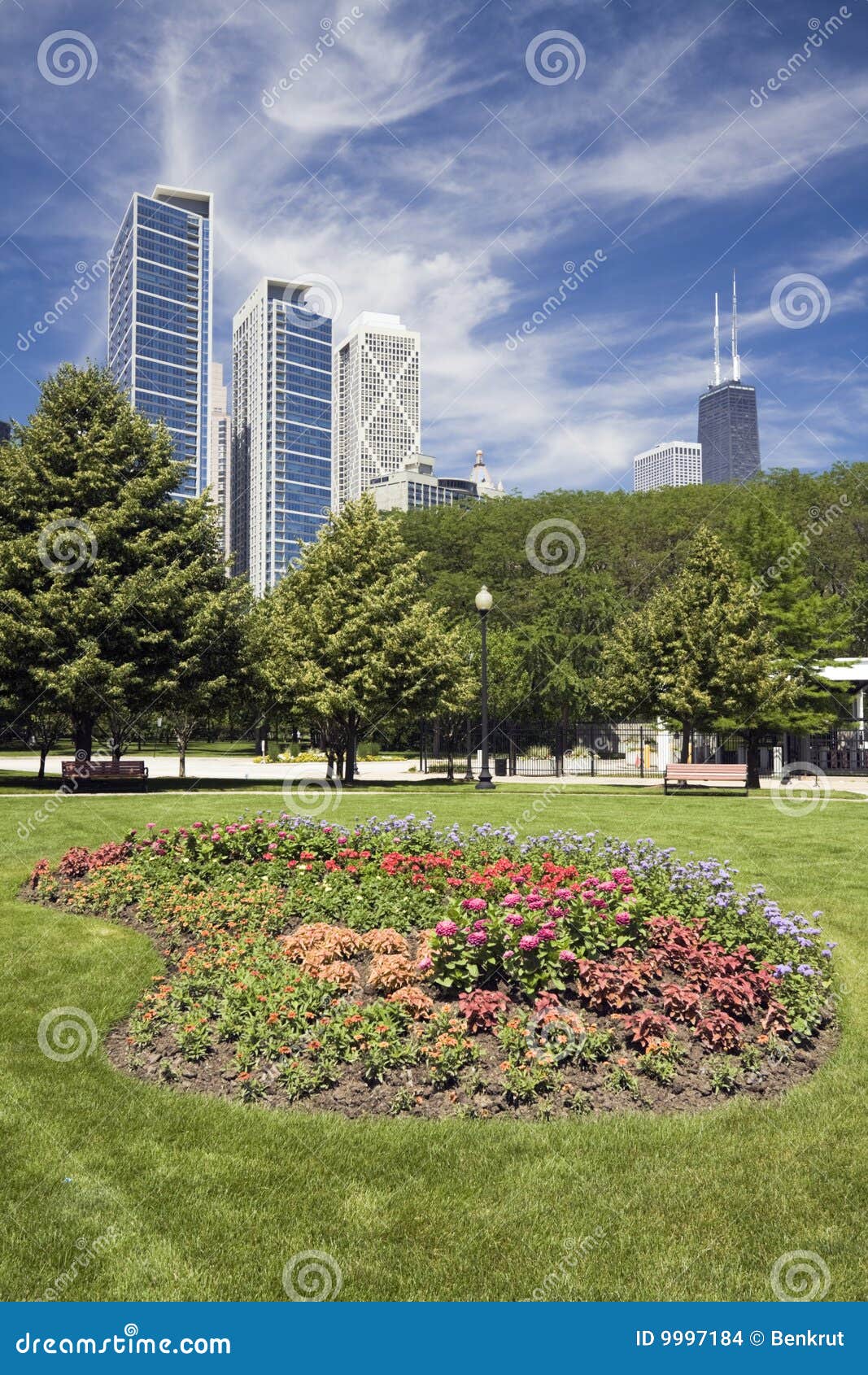 Amazing day in Chicago stock photo. Image of park, skyscraper - 9997184