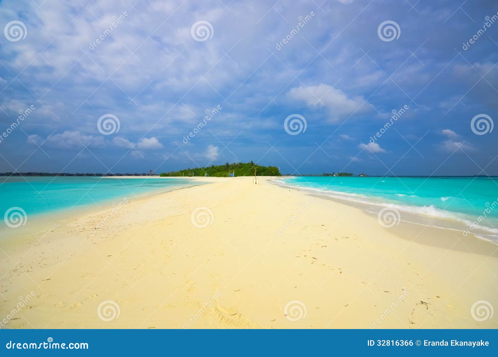 Amazing Maldives beach stock photo. Image of paradise - 32816366