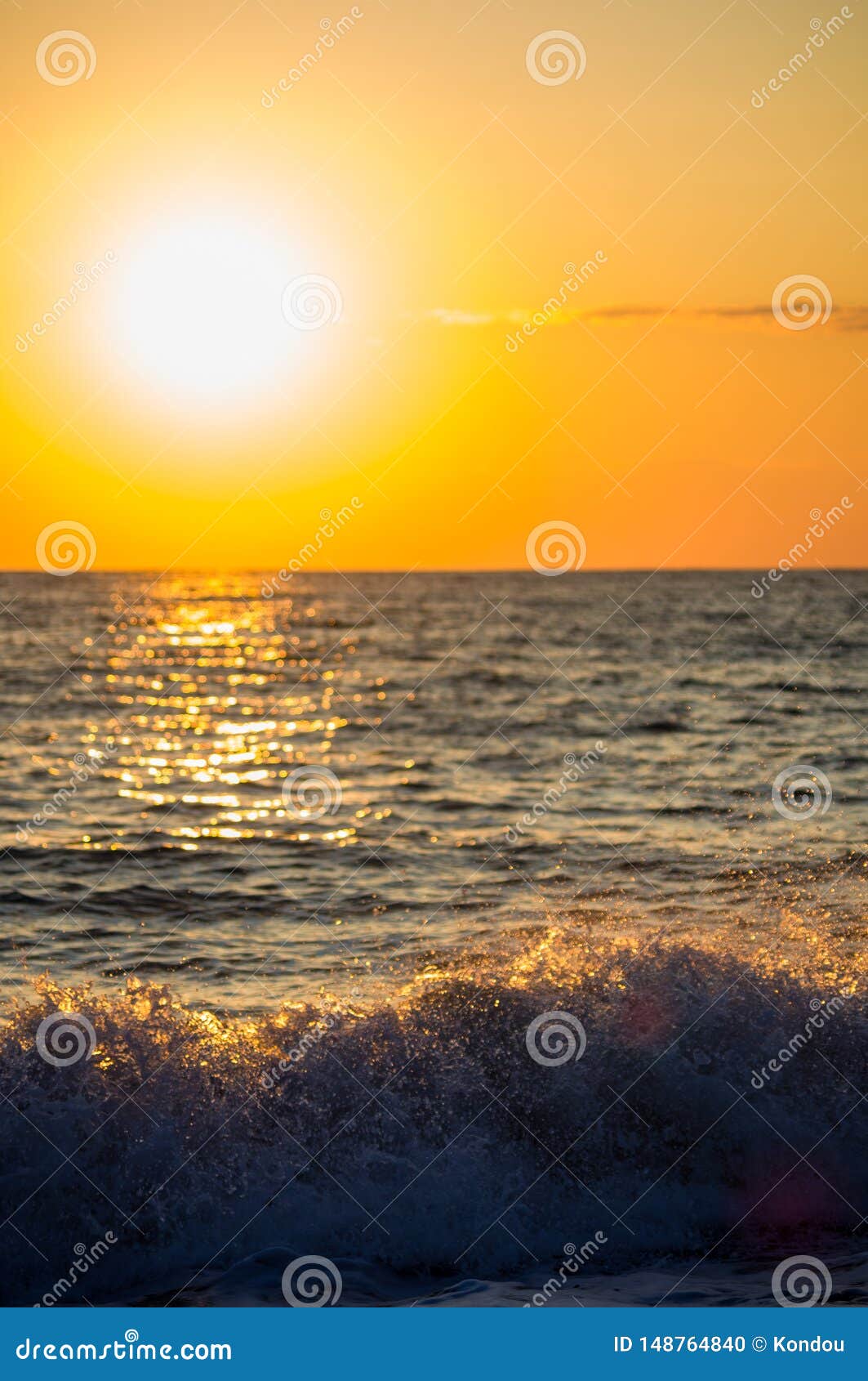 Amazing Sea Sunset, the Sun, Waves, Clouds Stock Photo - Image of cloud ...