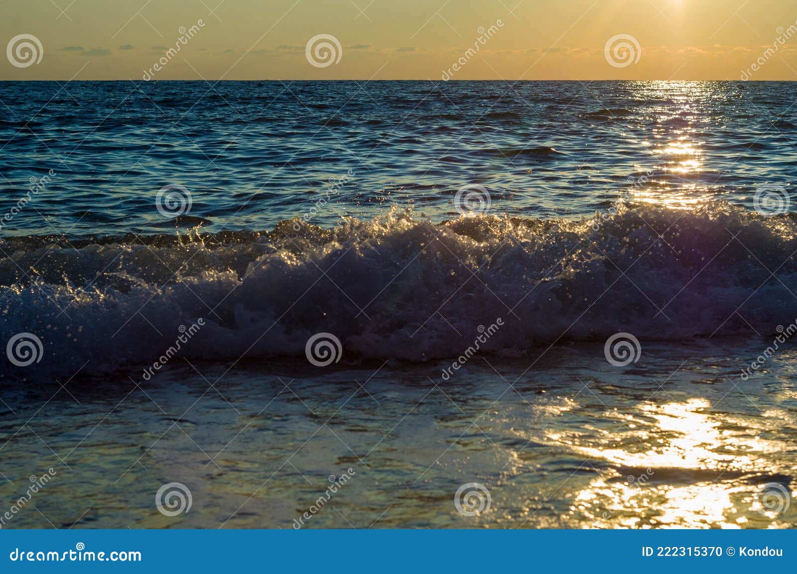 Amazing Sea Sunset, the Sun, Waves, Clouds Stock Photo - Image of blue ...