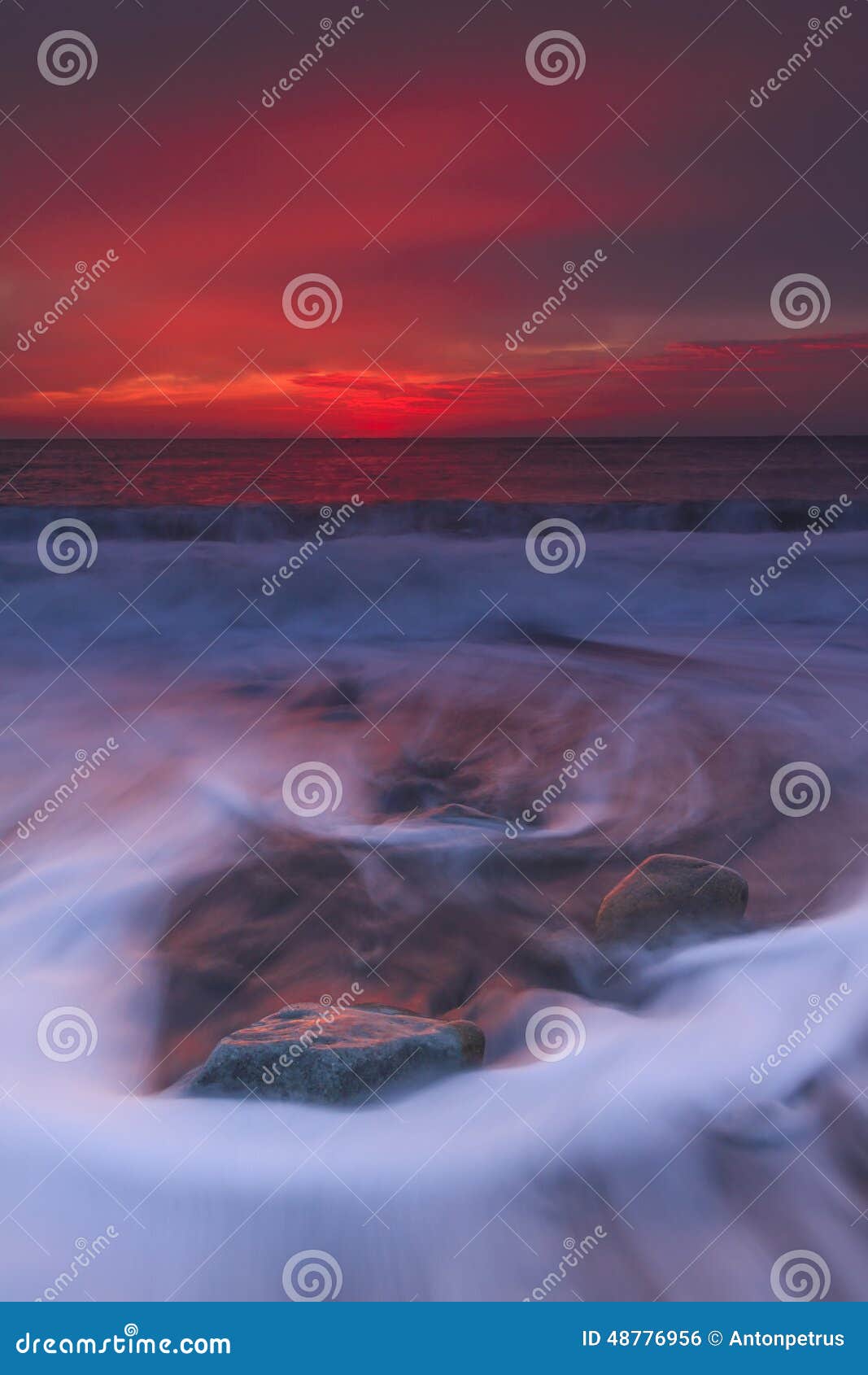 Amazing Sunset Over the Sea Waves Stock Photo - Image of amazing ...