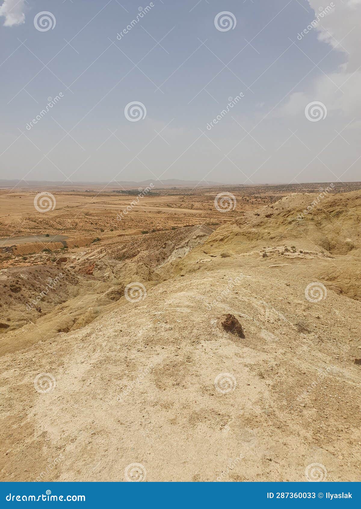 Amazing View of Sandy Desert from Cliff Stock Image - Image of amazing ...