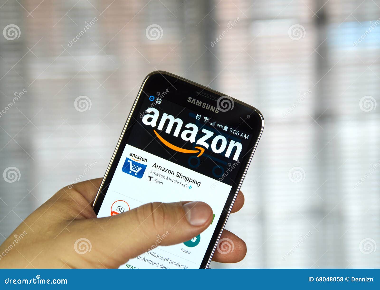 Amazon App Su Un Telefono Cellulare Fotografia Stock Editoriale ...