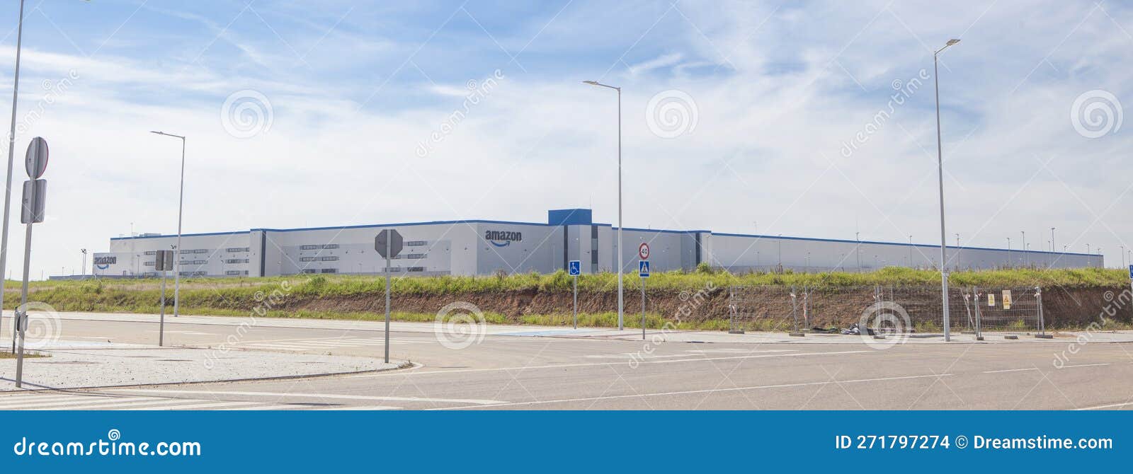 Amazon Logistics Centre Building in Badajoz Editorial Stock Image ...