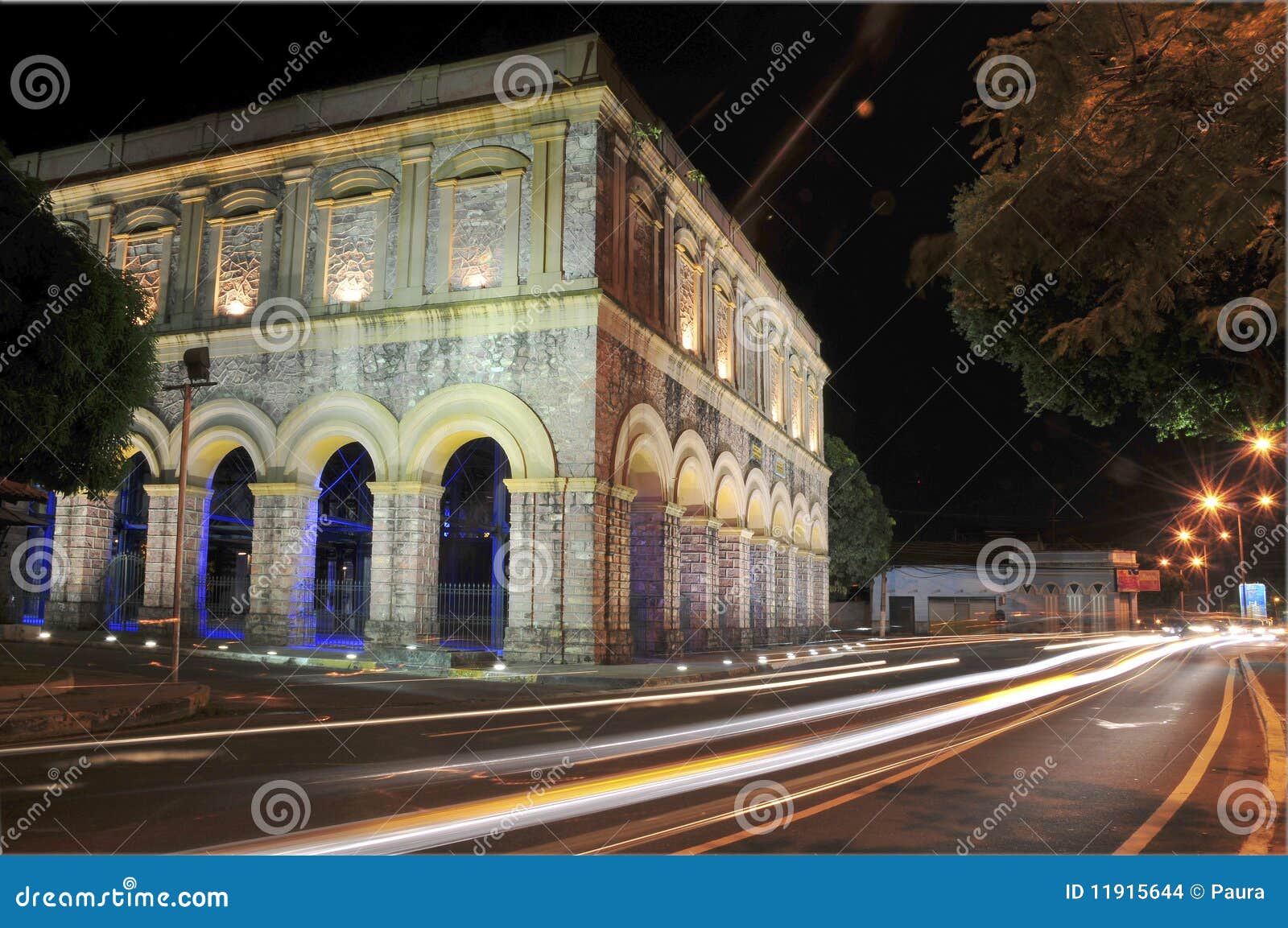 Amazon Neo-Renaissance Style Stock Photo - Image of metal, rubber: 11915644