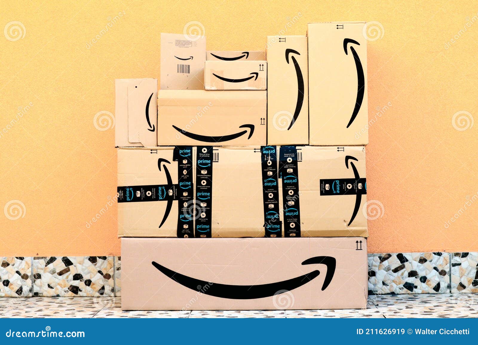 AMAZON Shipping Cardboard Boxes Editorial Stock Image - Image of order ...