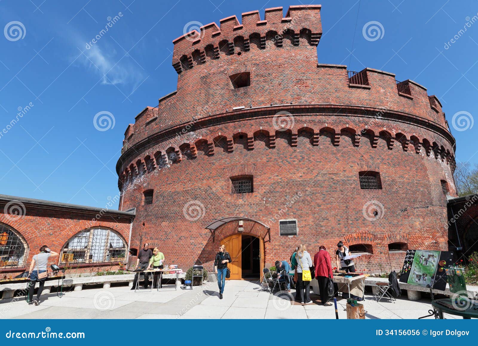 Amber Museum foto editorial. Imagen de gente, azul, mujer - 34156056