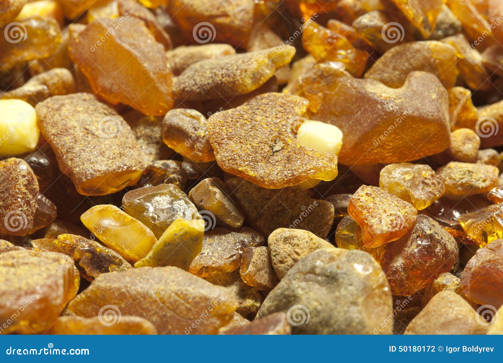 Ambra grezza fotografia stock. Immagine di dispersione - 50180172