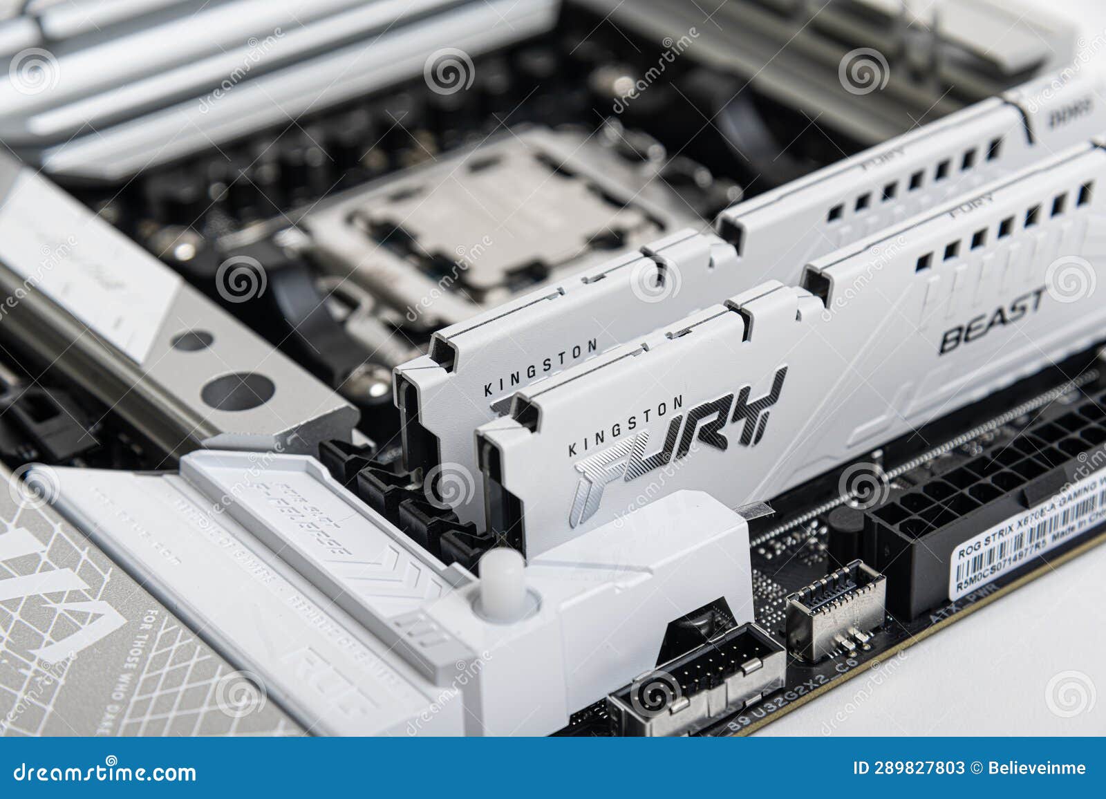 AMD Ryzen 9 7950X3D Processor Close-up. Studio Shot Editorial Stock ...