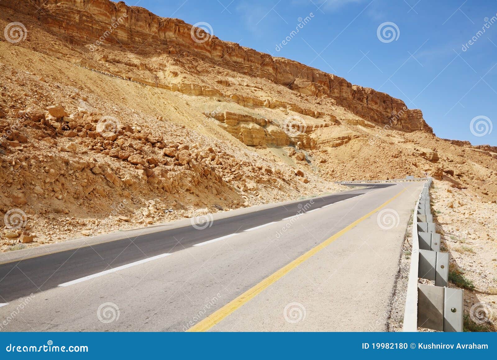 American asphalt highway stock photo. Image of horizon - 19982180