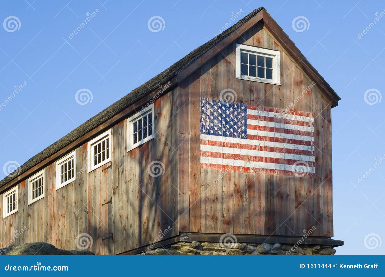 American Barn stock photo. Image of england, sunshine - 1611444
