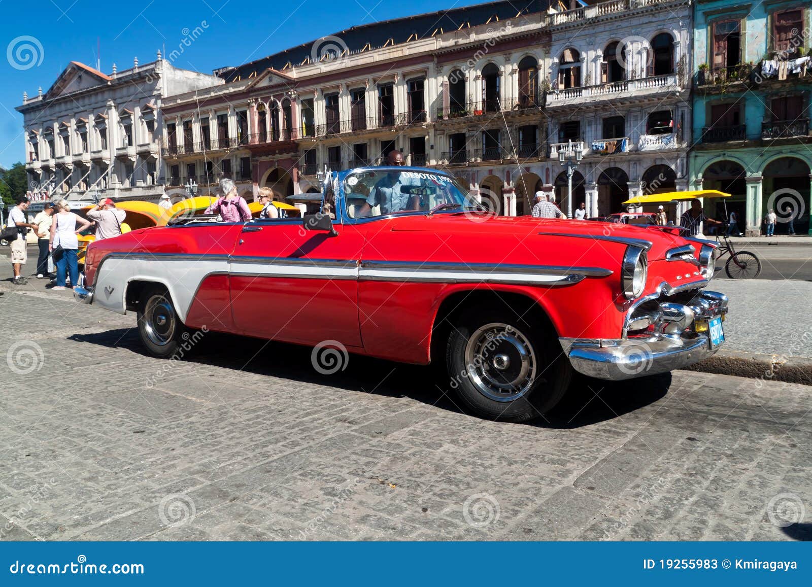American Classic Car in Havana Editorial Stock Photo - Image of ...