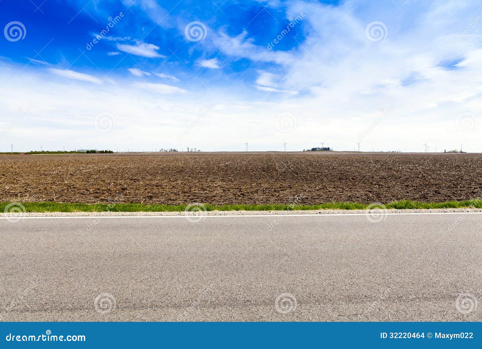 American Country Road stock photo. Image of asphalt, corn - 32220464