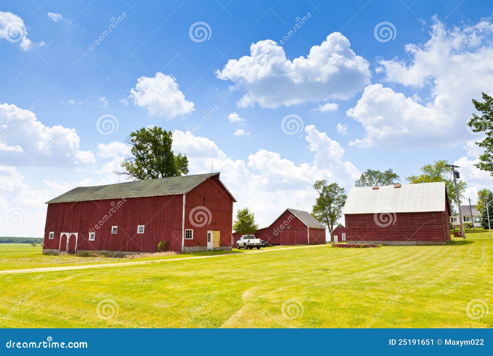 American Countryside stock image. Image of growth, clouds - 25191651
