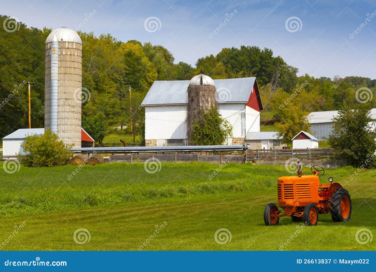 American Countryside stock image. Image of corn, agricultural - 26613837